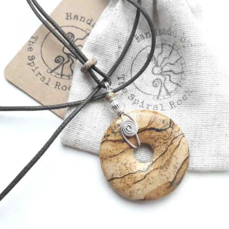 Picture Jasper: The Ultimate Guide to Meaning, Properties, Uses ...