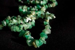 Green Jasper: The Ultimate Guide to Meaning, Properties, Uses - Gemstonist