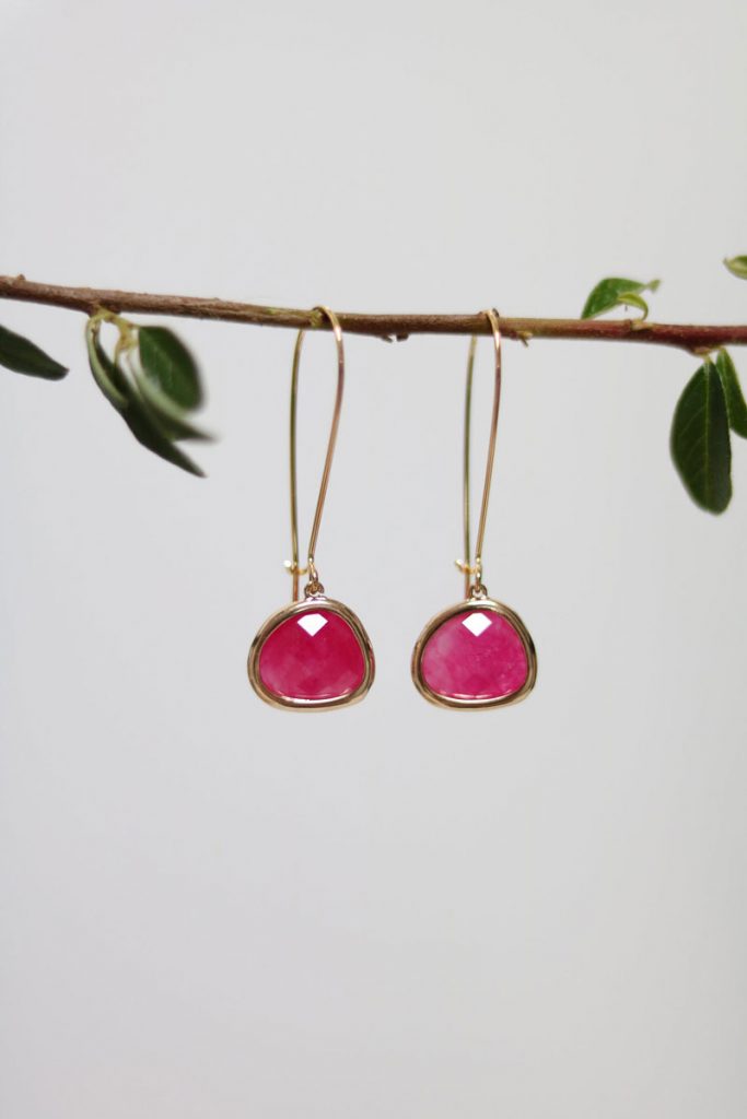 Pink Agate: The Ultimate Guide to Meaning, Properties, Jewelry ...